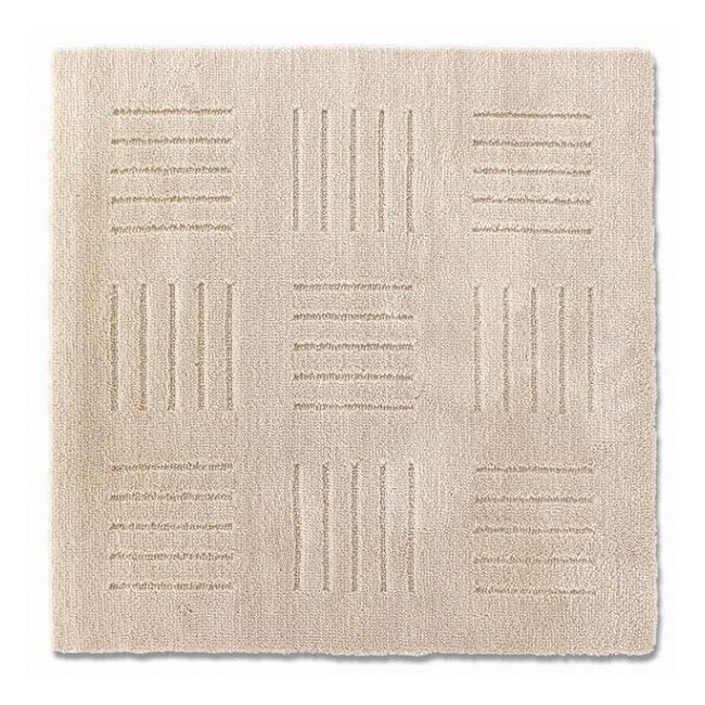 吸着キッチンマット60×60cmです。1枚1枚設置でき、L字型キッチンや対面式キッチンにも便利です。ふかふかのクッションで、足腰への負担を和らげます。ジョイント式で汚れた場所だけを外せて洗濯でき、柔らかなので折りたため、ネットにも入れられま...