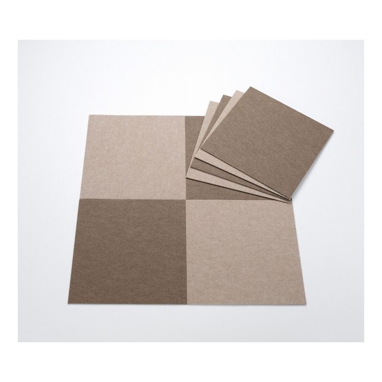 厚み3mmで、段差のないバリアフリーなマットです。撥水加工を施しています。おくだけで取り付け、取り外し簡単。スペースに合わせて、組み合わせ自由に敷いていただけます。8枚入1枚あたりサイズ（約）幅30×奥行30×厚み0.3cm材質:表面/ポリ...