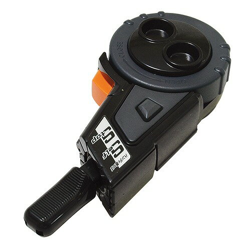 【商品詳細】手にフィットするコンパクトサイズです。各種材料の墨つけに使用する墨つぼタンクが開くので糸交換が簡単です。引き出した位置でつぼ糸が止まるセルフストップ機能付きです。セイフティリングで糸の出し入れがスムーズです。トリガーを引くと自動...