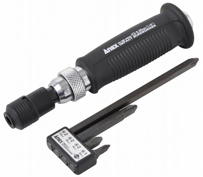 【商品詳細】小型軽量タイプ。ハンマーで叩くと先端が回る。（最大45度回転）ネジの増し締め・ゆるめ始めに。なめたネジ・錆びたネジ・固着したネジなどの取り外しに便利です。打撃による手のすべりを防止するゴムストッパー付。セット内容：ミニインパクト...