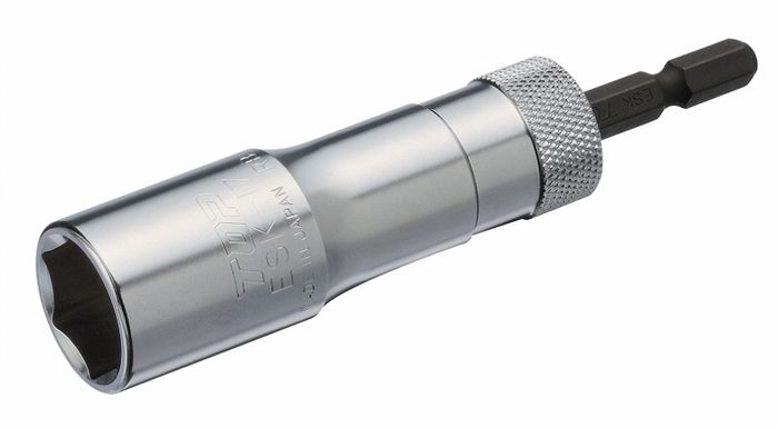 【商品詳細】軸が折れてもワンタッチで交換でき、非常に経済的です。ソケット部のシャンクとの接触面は精度が非常に高く、芯ブレすることなく長期に渡るご使用にも耐えうる強度を備えています。シャンク自体も強度に優れ、耐久性は約2倍となっております（当...