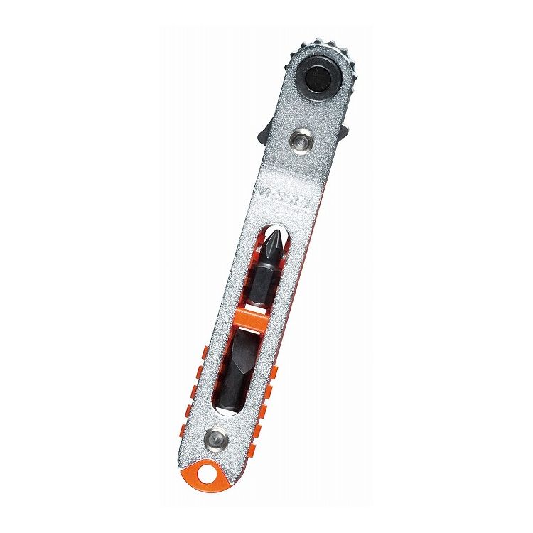 【商品特長】【製品サイズ(mm)】・長さ103・幅22・高さ20【生産国】台湾【仕様】用途：狭い部分のネジ締めの際に付属ビット：+1、+2、-6形状：ベントアップヘッド厚：18mm仕様：ラチェット式ヘッド部厚さ18mmの薄型ラチェットです。...