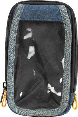 【商品詳細】●耐久性のあるデニム生地を使ったスマホ用収納ケースです。●ケースに入れたまま使用できるタッチフィルムタイプです。●5インチまでのディスプレイに対応します。●小物を入れるのみ便利なポケット付です。●デニム生地なので使うほど味がでま...