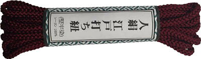 【商品詳細】●色落ちを抑制する堅牢染めです。●和風装飾・手芸・ホビー材として。●和風装飾・手芸・ホビー材として。●色:エンジ●標準幅(mm):4●長さ(m):3●線径(mm):4●パッケージサイズ(幅×高さ×奥行):50mm×165mm×1...