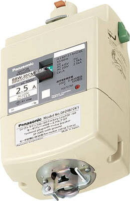 【商品詳細】●上段3P回路用のターミナルプラグです。●モータブレーカ内蔵（BBW -30CM型）です。●定格:3P200V・E付●モータ定格:0.2kW用生産国：日本重量：940g【送料について】北海道、沖縄、離島は送料を頂きます。