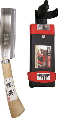 【商品詳細】●火造り鍛造による鍛えられた刃物です。●鋼付で刃研ぎが簡単です。●片刃で切れ味が良いです。●握りやすいコブ柄です。●サヤはひもを通し、足に縛ることのできるカン付です。●木の枝打ち、薪割り等に。●全長(mm):350●刃長(mm)...