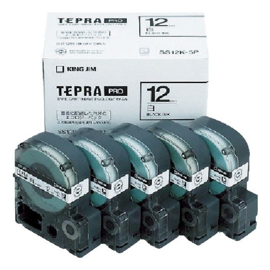 【商品詳細】●環境に優しいエコパックです。包装材を減らし、廃棄物を削減しました。●5個入りパック●テープのまとめ買いに。●テープ幅(mm)：12●テープ色：白●テープ長さ(m)：8●文字色：黒●文字色：黒●5個入り●エコマーク認定品●黒文字...