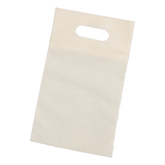 【商品詳細】●厚手で丈夫な不織布製の手提げ袋です。●紙袋より湿気にも強く雨の日でも安心な商品です。●展示会や見学会などのカタログやノベルティ・サンプリング配布用に便利です。●ソフトでハイグレードな不織布袋●小さい物を入れるのに最適です。●展...