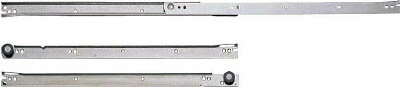【メーカー型番】RKA5-350SUS【JANコード】4510932004817【ブランド】スガツネ工業【特徴】●ローラタイプの3/4スライドの2段引きレールです。●レールの脱着ができます。●引き出しを閉める時最後まで押し込まなくても全閉状...