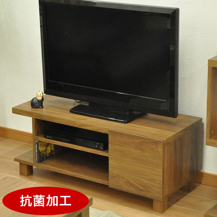 ●商品仕様表面材に抗菌加工を施した化粧紙を使った組立家具です。ウォールナットの木目や色味が和洋室にも相性が良く、北欧家具のようなシンプルモダンなデザインが高級感を増してくれます。仕切りのない扉内には、DVDの場合、約36枚収納できるスペース...