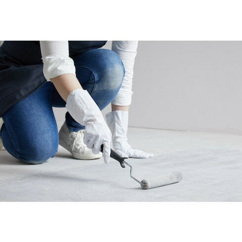 【商品スペック】特長●溶液は取り扱いが簡単な1液タイプでサラサラしており非常に塗りやすく打ち立てコンクリートの風合いが再現できます。用途●土間、壁等の打ちっぱなしコンクリートの最終化粧仕上げや色むら、汚れたコンクリートの美観回復用に。仕様●...