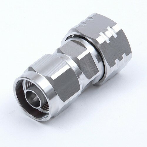 特長●変換コネクタです。●4.3/10−N。用途●4.3/10型プラグとN型プラグを有する変換コネクタです。●異なる型のコネクタをジョイントするために使用されます。●本体は黄銅に三元メッキになります。仕様●コネクタ形状：変換コネクタ仕様2●...