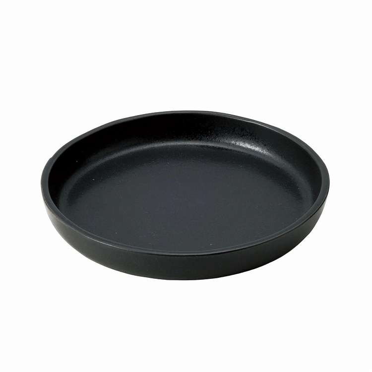 【商品説明】スタンダードな形と使いやすいカラーリング、しっかりとした厚みが頼もしい「COMBINE-コンバイン-」。プラスの要素を兼ね備えたシリーズです。食材を盛り付ければ、ちょっとリッチな印象になるのが嬉しいポイントです。生産国:タイ素材...
