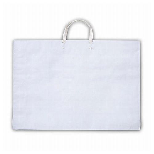【商品説明】リベット付で補強力アップ!4切の紙が折らずに入る紙製バッグ色えんぴつ、水性、油性ペン、クレヨン、絵具で絵が描けます!4切用作品が入る!作品を傷つけずに持ち帰れる!3cmマチ付リベット付【商品詳細】商品サイズ(単位mm):558×...