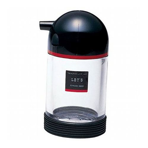 しょう油差し 小 レッツブラック○スベリ止めのゴム付き商品サイズ(約) : W53×D53×H110mm本体・蓋 : AS樹脂 底ゴム : SBR【代引きについて】こちらの商品は、代引きでの出荷は受け付けておりません。【送料について】北海道...