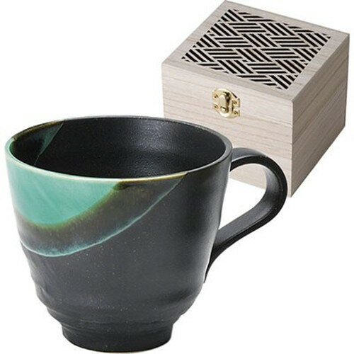 マグ(木箱入)緑特長重なりあう2色の釉薬が美しい釉彩シリーズ。落ち着いた雰囲気の中に華やかさを併せ持つ姿は食卓を優雅に彩ります。仕様箱サイズ:12.5×13.5×10cm箱入重量:0.4kg生産国:日本メーカー名：釉彩原産国：日本【代引きに...