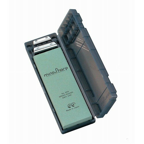 ■商品説明●プロ用砥石キットはプロが庖丁を砥いだように、誰でも簡単に庖丁を砥げる様に特別に開発された商品です。●積み重ね可能な滑り止め足付砥石プラスチックケース付(研ぎ台兼用)●包丁を研ぎやすくする為の角度ガイド付■直径・サイズ砥石：210...