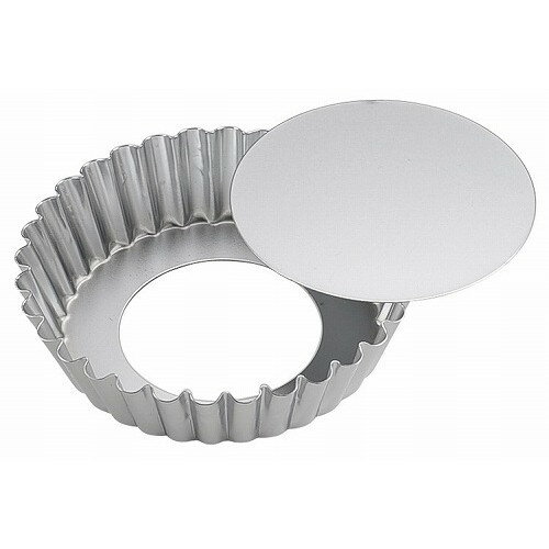 ■商品説明タルトやパイやキッシュを焼く型です。底抜けタイプは取り出しにとても便利なので、やわらかい生地にはぴったりです。初めてご使用になる時、液体洗剤などで洗い、水気をよく拭き取ってからご使用下さい。ご使用後は、水やお湯又は液体洗剤とスポン...