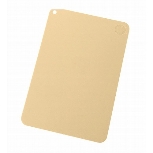 ■商品説明●食材を移しやすい柔らかさと優れた撥水機能、滑りにくいシートまな板●エラストマー素材で調理した食材をそのまま鍋やボールに移しやすい柔らかさ。●抗菌加工で雑菌の繁殖を抑えます。■直径・サイズ230×338×20■深さ■重さ■容量●エ...