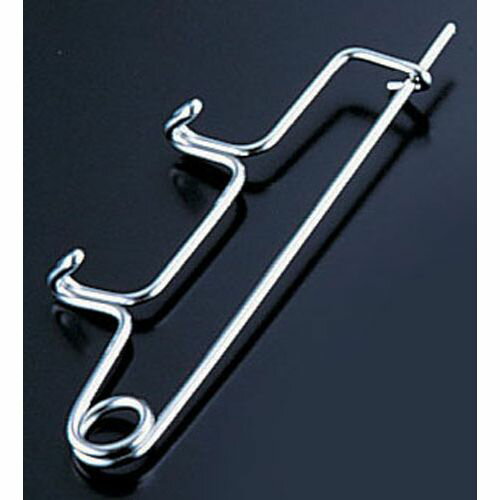 遠藤商事 SA18-8スプーン通し 引掛式 ASP10 JANコード 4530770411721●縦×横(mm):202×62●線材径:φ4【送料について】北海道、沖縄、離島は送料を頂きます。