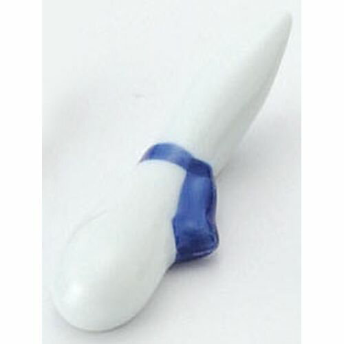 エムズジャパン ひさご結び 箸置 T05-87 RHSR201 JANコード 4560342477534●メーカー品番:T05-87●間口×奥行×高さ(mm):70×20×20■有田焼【送料について】北海道、沖縄、離島は送料を頂きます。