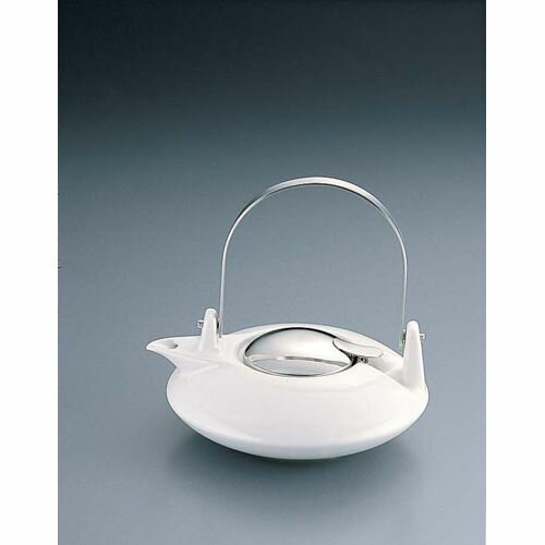 ZERO ゼロ ZEN ティーポット BBN-18 PTI9001 JANコード 4940316217906●メーカー品番:BBN-18●容量(L):0.5●幅×奥行(mm):185×165●口径(mm):70●高さ(mm) :175●材質...