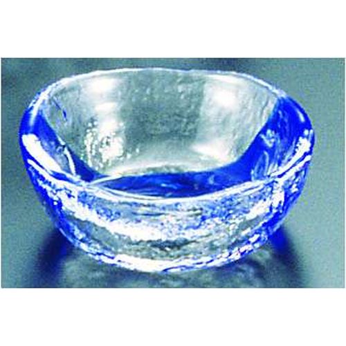 吉沼硝子 硝子和食器 一筆8 丸のぞき RNZ03 JANコード 4939869500801●直径×高さ(mm):85×30●重量(g):158●材質：ソーダガラス■※手造りですので、形・色・寸法に多少の相違があります。■硝子和食器 一筆シ...