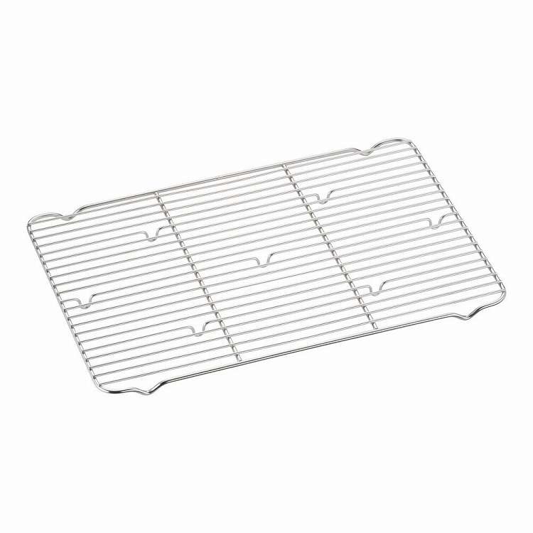 ●強度重視ストロングタイプ●強度アップ……外枠φ4mm(2〜12枚取):、φ3.5mm(15〜21枚取):の線材を採用。さらにアミ目にもφ2.5mmを使用しました。●変形解消……外枠に足をつける事で、アミ全体の下がりを防止します。※バットア...