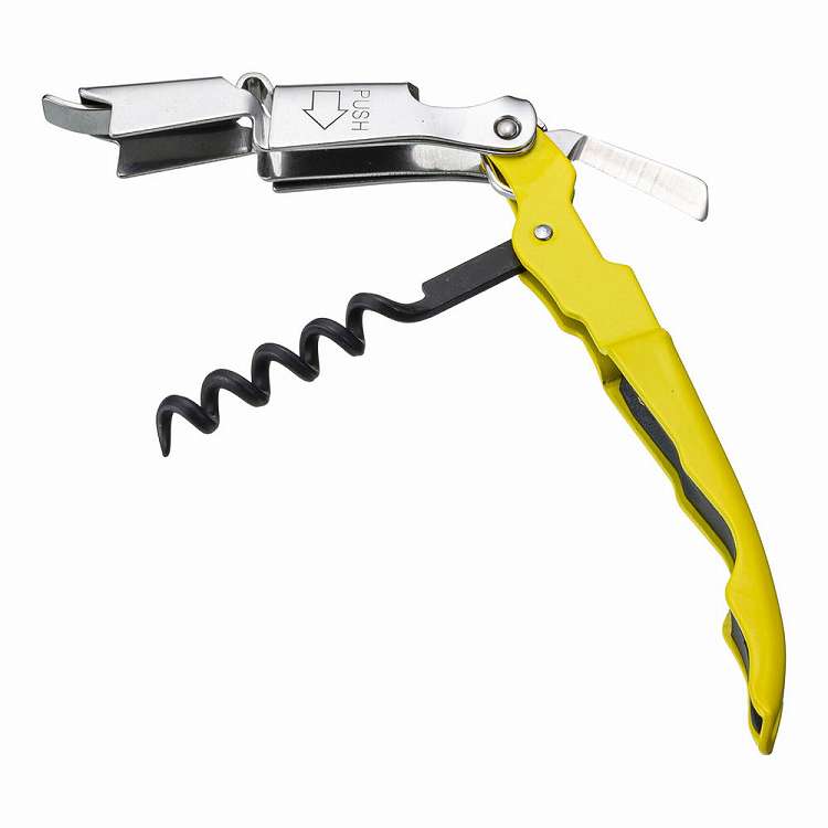 ●・フックが2段階式なので最後までコルクがまっすぐ上に引き上げられ、スムーズに、しかも失敗なく抜栓できます。1):1段目のフックを指で押しボトルに掛けたらコルクを1/2位抜きます。2):フックを2段目に掛けかえてコルクを最後まで抜きます。【...