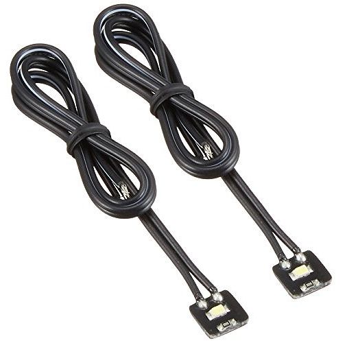エーモン工業 ワンポイントLED白 1807JANコード：4905034018075DC12V車専用。発光色：白8000ケルビン。消費電流(1個あたり)：20mA。コードの太さ：0.2sq。コードの長さ：300mm。●コンパクトなので取り付...
