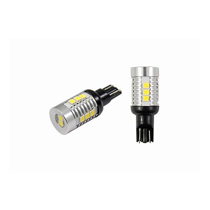 【商品説明】高輝度LED　14灯使用　LEDバック球　T16　1020ルーメン本体サイズ：15X15X40【送料について】北海道、沖縄、離島は送料を頂きます。