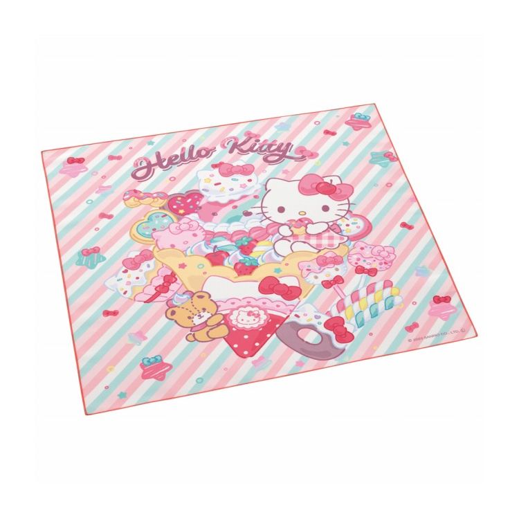 【商品詳細】お弁当箱を包んだり、敷いたり、しわになりにくいランチクロス大好きなキャラクターでお昼の時間がもっとたのしく！サイズ：約430×430mm素 材：ポリエステル100％●日本製※掲載画像はあくまでイメージです。実際の商品とは色、柄等...