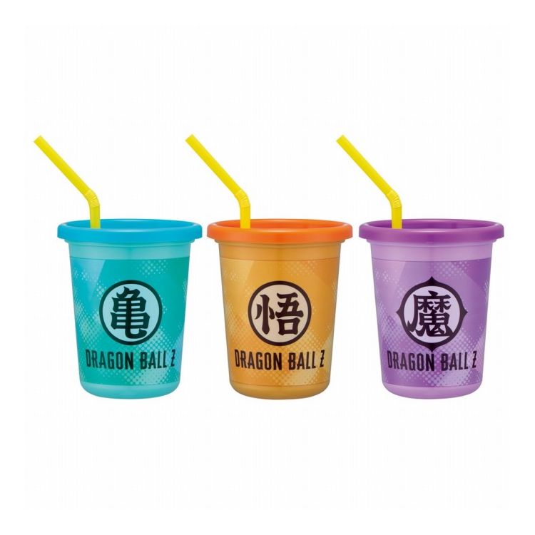 【商品詳細】普段使いからパーティーまで使えるストロー付きコップ 可愛いキャラクターのフタ付きコップ3個セット。 おうちでの普段使いはもちろん、レジャーやアウトドア、パーティーなどでも大活躍間違いなしのフタ付きストローコップです。 ストローは...