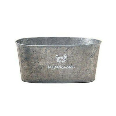 【商品説明】●GREENHOUSEグリーンハウスナチュラルシルバーブリキオーバルM穴あり／ライナー付3号ポットが2個入ります。●サイズ(約)：幅210x奥行110x高さ95mm適用ポット：連鉢用(3号×2)底穴ありライナー付き※メーカーの都...