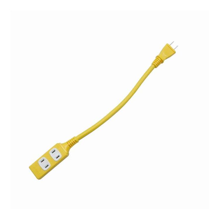 商品情報●短くて使い良い!。●三口タイプのショートタイプ。●コード長(mm):300。●ケーブル径(mm):約Φ9。●口数:3個。●定格:15A・125V・1500Wまで。●タイプ:三ツ口。●カラー：イエロー●製造国：日本●このコードは15...