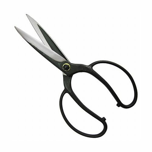 手になじむ逸品です。■用途葉・小枝の剪定。■機能安来鋼青紙使用で切れ味がさらに持続します。葉刈小枝用の植木鋏です。■仕様●全長：245mm。●刃渡り：120mm。■材質●刃部：安来鋼青紙。【代引きについて】こちらの商品は、代引きでの出荷は受...