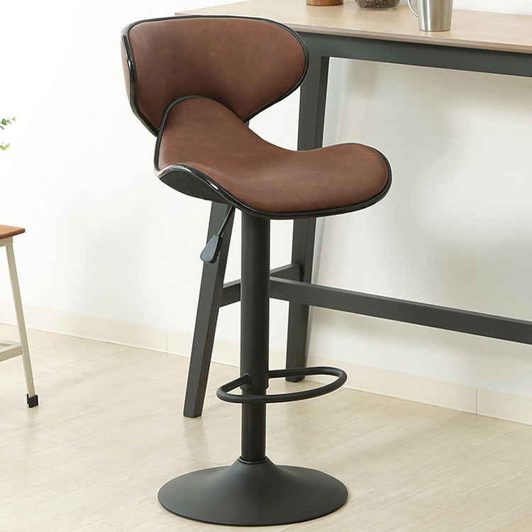 ■商品サイズ幅45.5×奥行54×高さ88.5〜109.5cm （座面高さ：61〜82cm）■素材構造部材：金属（鋼） 表面加工：エポキシ樹脂塗装 張り材：合成皮革（PU） クッション材：ウレタンフォーム■生産国中国■特徴レバーで座面の高さ...