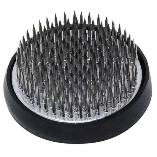 【用途】剣山。【機能・特徴】生け花用です。錆びにくいステンレス針。【材質】●本体：鉛。●針部：ステンレス。【商品サイズ】奥行60×幅60×高さ25mm　重量260g【注意事項・その他】本来の用途以外には使用しないで下さい。使用前には本体ある...