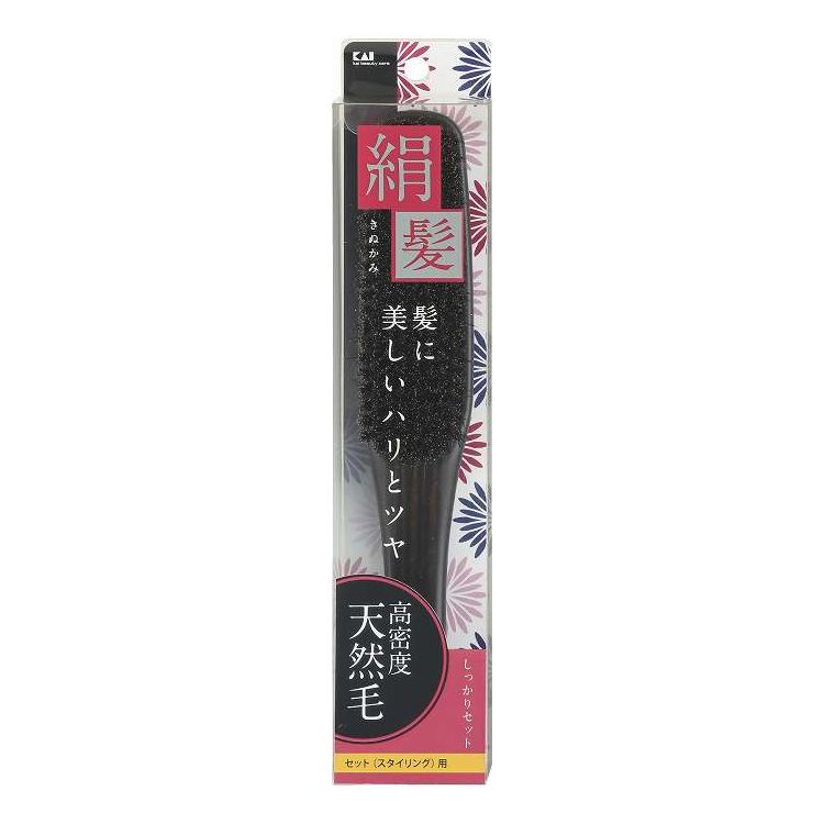 地肌にやさしい天然毛を使用したブラシ。高密度セット用。Lサイズ。商品区分:日用雑貨品・他製造国:日本メーカー名:貝印サイズ/容量:1個 単品JAN:4901601279757メイク雑貨・美容小物 頭髪用雑貨 ブラシ関連【代引きについて】こち...