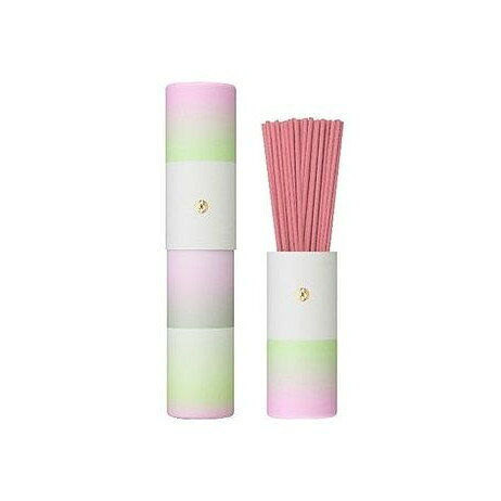 【商品詳細】淡いさくらの花びらに若葉が芽吹くグリーンフローラルの香り。蓋を逆さにするとお香を入れて飾ることができます。お部屋に飾って焚く前の上匂いを楽しみながら、彩りあるインテリア空間をお届けします。飾っているときも香りを楽しんで頂けるよう...
