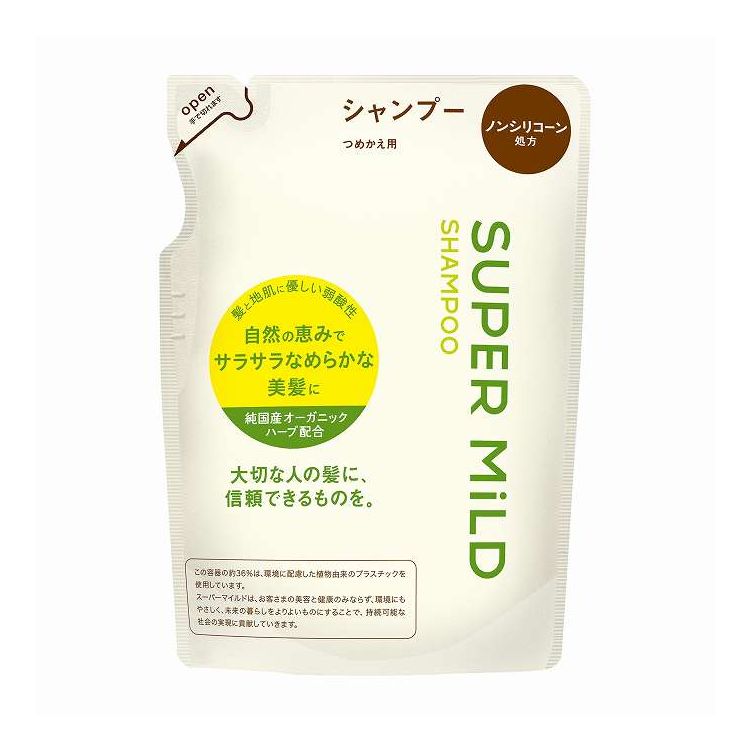 【商品詳細】自然の恵みを蓄えた純国産オーガニックハーブ配合エッセンス＊が、髪を芯からサラサラなめらかな美髪にするシャンプー。髪と地肌のうるおいを守る弱酸性。＊毛髪保湿成分：カミツレ花エキス、ローズマリーエキス、DPG、ソルビトール、BG。つ...