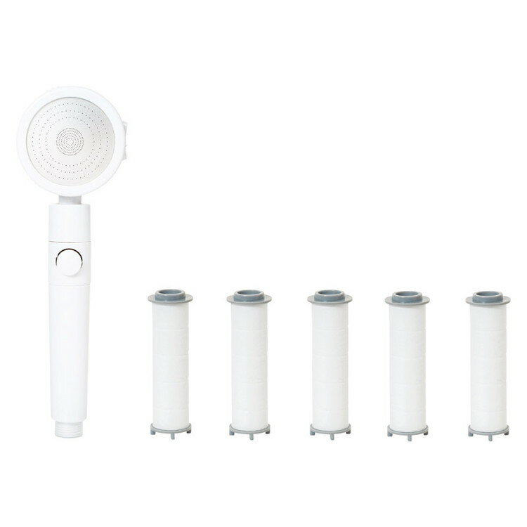 シャワーヘッドを交換するだけで節水を実現。水流調節は3段階ご用意。約230個の極細穴から噴射されるので、使用する水量は減っても水圧はしっかりキープ、満足した使用感があります。本体（3.8×8.3×26.4cm）×1、アダプター×4、スペアフ...