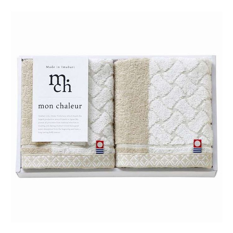 今治ならではのやわらかなやさしいタオル。『あたたかな』を意味するフランス語≪chaleur≫と『世界』を意味する≪mond≫から名づけられた『MonChaleur』。縦に2つの色を配し、右側の縄の網目のような模様が特徴です。日本製【セット内...
