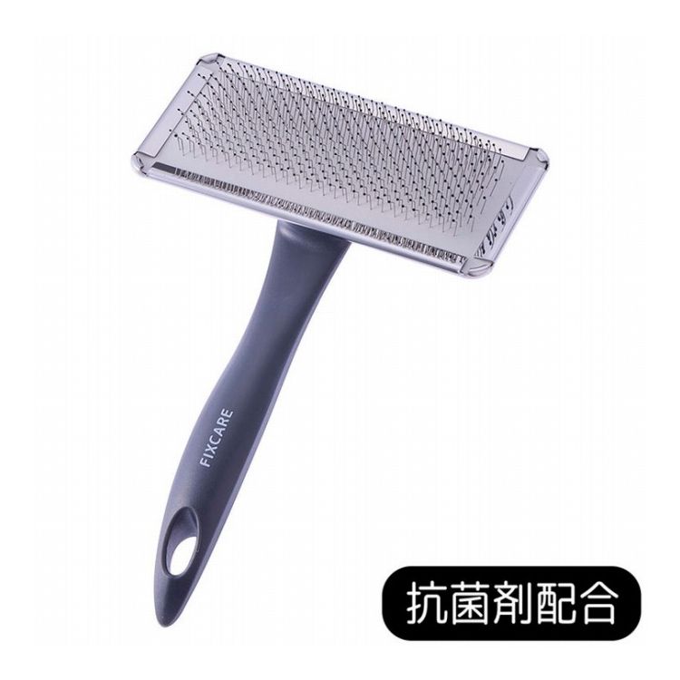 【商品説明】■短い毛をかき出す太めの先丸「く」の字ピン短くて密集した毛をしっかりキャッチし、効率的にかき出していくステンレスピン。皮膚に当たっても先丸なので優しい。■エアークッションピンに被毛が引っかかったり皮膚に当たっても、ラバーの柔軟性...