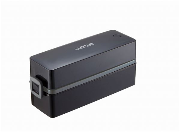 ご飯控えめ小容量タイプのランチボックス。バッグにすっきり収納できるスリム形状。少食男子やメタボが気になるお父さんに。コンパクトなロックで汁もれを防ぐ、スマートロック。薄型・コンパクトなのでかさばらず、スマートに持ち運びできます。特殊樹脂、銀...