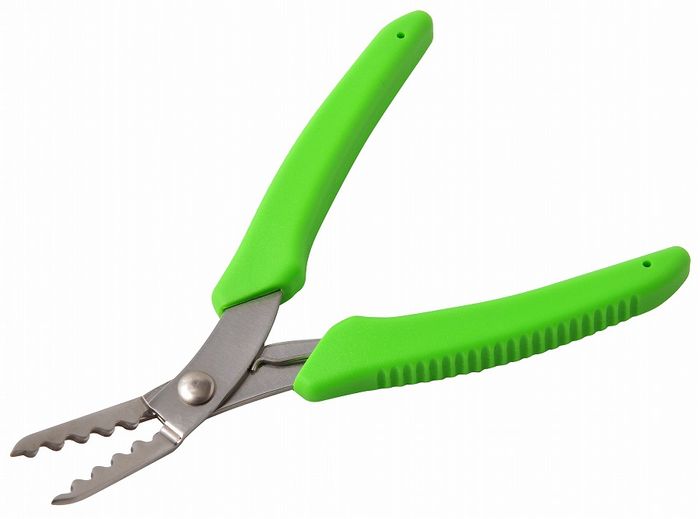 【商品詳細】芝生の中の雑草抜きに。摘んで根ごと引き抜く。用途：芝生の中の雑草抜き全長：約150mm幅：約85mm注意：本来の目的以外に使用しないでください。ご使用後は汚れや水気を完全にふき取ってください。金属部：ステンレススチール　ハンドル...