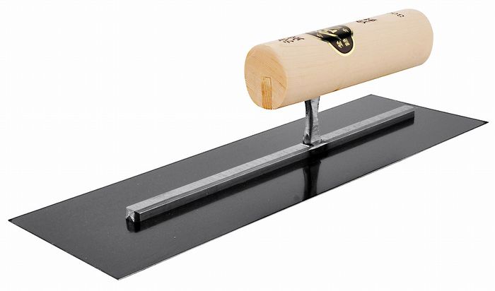 【商品詳細】鏝界の大座。軽くて使い易い。用途：本職用角鏝全長：300mm重量：328g仕様：油焼刃：油焼、柄：木【送料について】北海道、沖縄、離島は送料を頂きます。