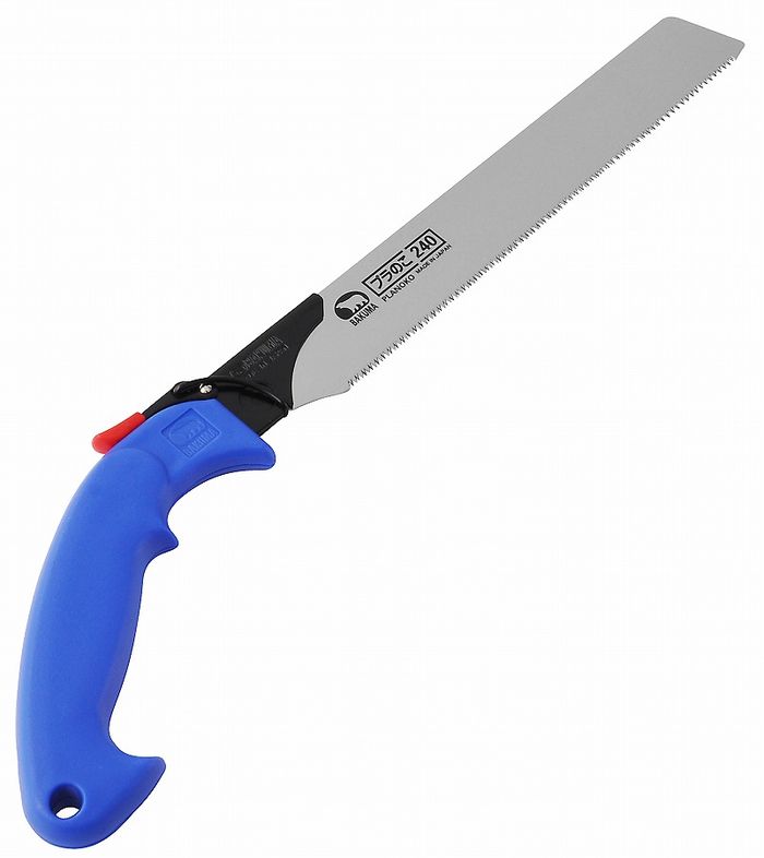 【商品詳細】刃先には衝撃焼入を施してありますので耐久性に優れシャープな切れ味を長期間保てます。刃にはサビにくい無電解ニッケルメッキ処理塩ビパイプ、樹脂管等の切断に抜群の切れ味を発揮します安全なレバーロック方式の金具を採用刃渡り：240mm刃...