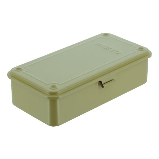 【商品詳細】●ハードな使用に耐える頑丈なプレス一体型です。●片開き構造です。●四隅に横滑り防止用凹凸が付いており積み重ねに便利です。●色：ライトサンド●フック：なし●外寸(mm)間口×奥行×高さ：203×109×56.0●シリンダ錠(別売)...