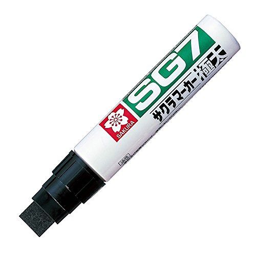 サクラ マーカーSG7 極太 JGK-49 クロJANコード：4901881155130【特長】にじみが少ない、鮮やかな発色【用途】ダンボール・手描きPOP・パネル作り・グラフなど【インク】油性アルコール系染料【ペン先】17×10mm【単品...